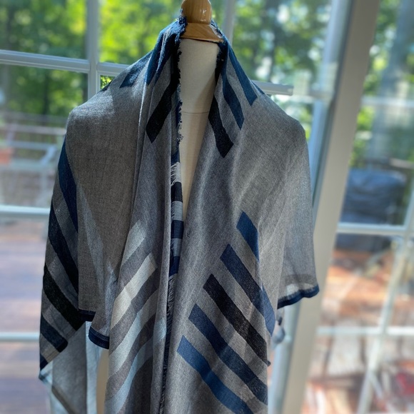 Echo | Accessories | Echo Scarf Blue Tones | Poshmark